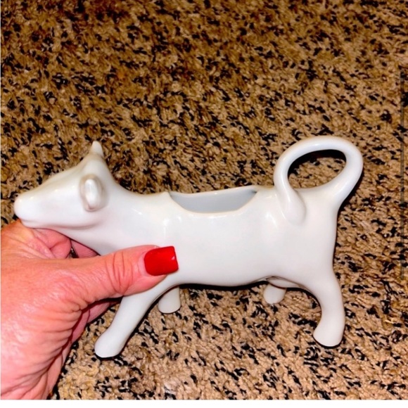 Dining | Vintage Porcelain White Cow Creamer Get The Milk Straight From ...